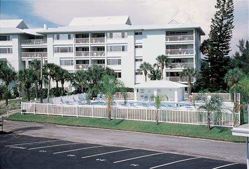 Disney | Resort Directory Calini Beach Club